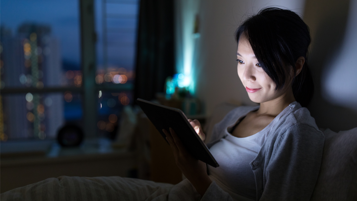 Do you answer emails outside of work hours? Send them?